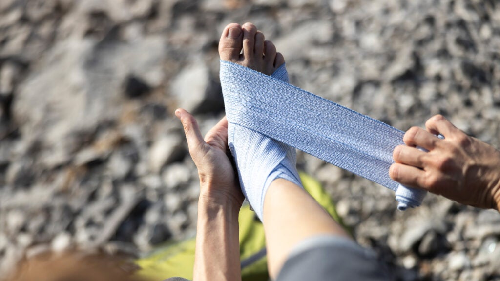 The Injured Hiker's Guide to Staying Sane - Backpacker