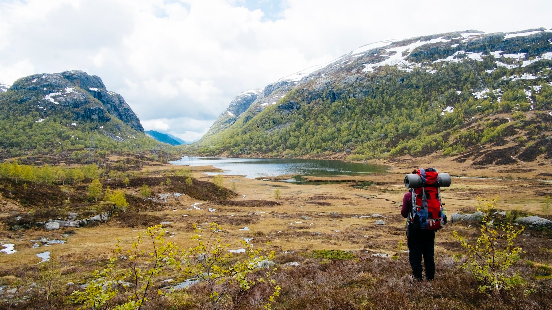 Hike Across International Borders on These Super-Size Trails - Backpacker